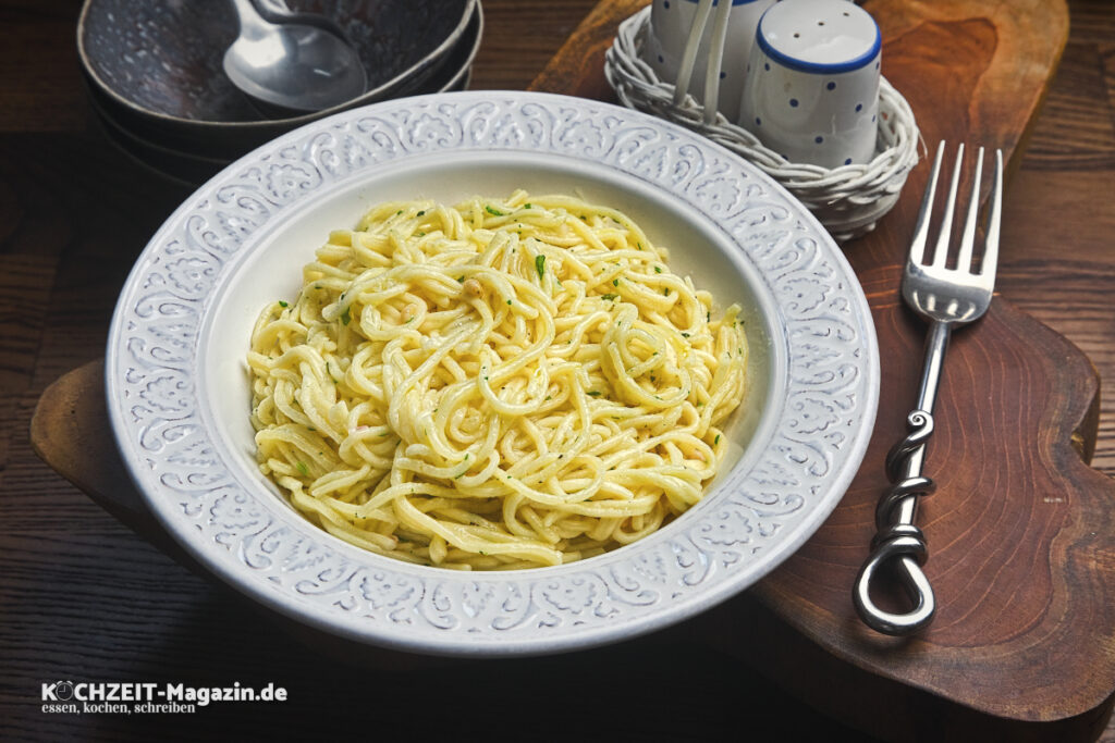 Knoblauchspaghetti, schnelles und leckeres Rezept